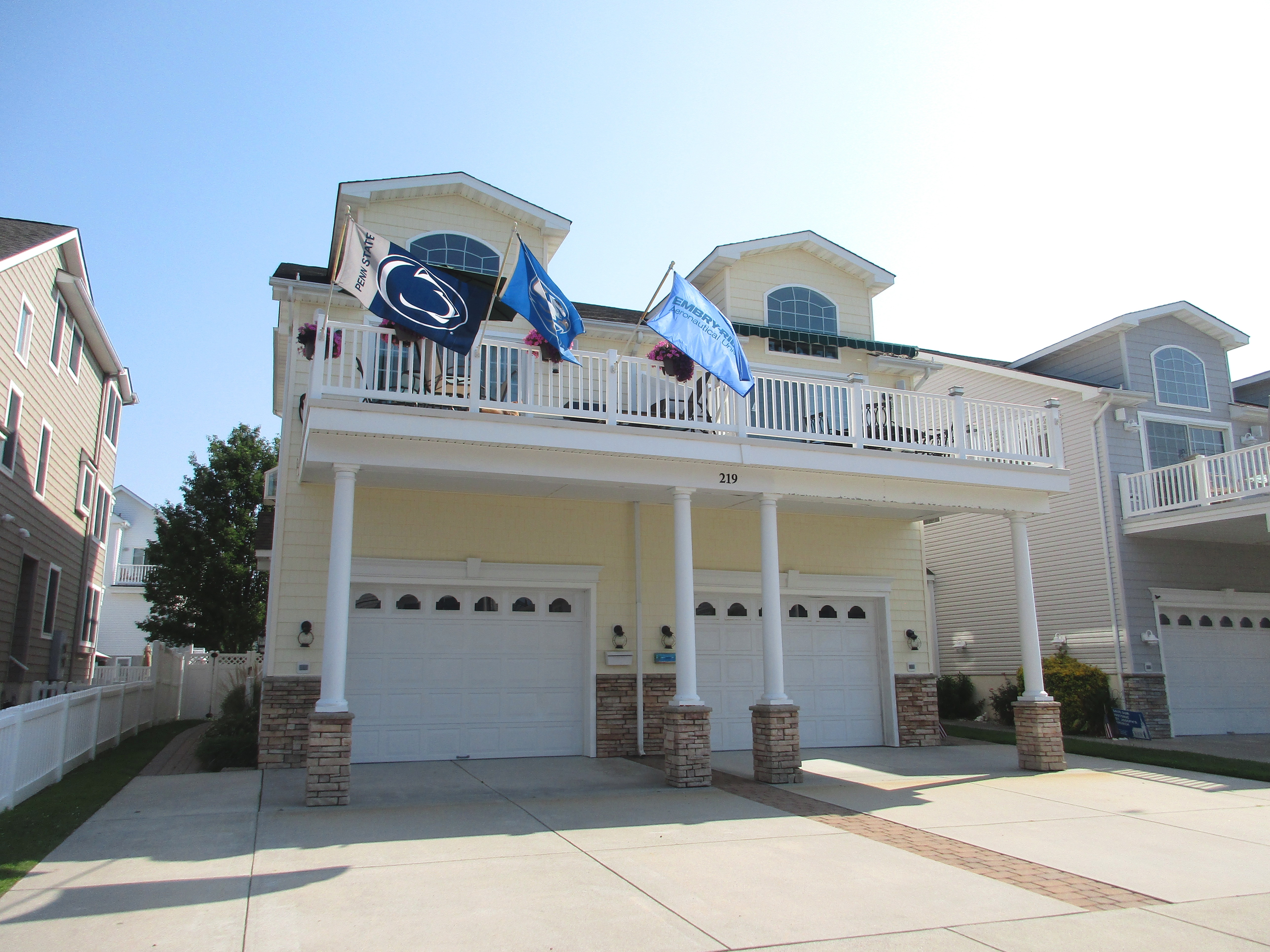 Summer Rentals & Sales for Sea Isle - Farina & Boeshe Real Estate Co.